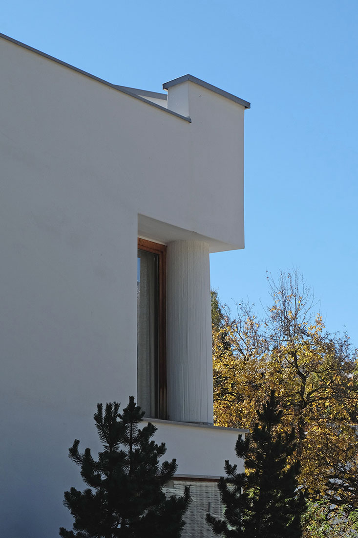 Www archipicture eu Rudolf Olgiati Ensemble Las Caglias Casa Radulff www-archipicture-eu-rudolf-olgiati-ensemble-las-caglias-casa-radulff